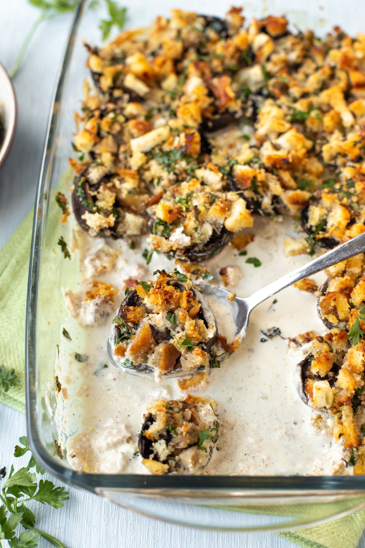 Simple Stuffed Mushrooms in Garlic Cream Sauce - Easy Cheesy Vegetarian