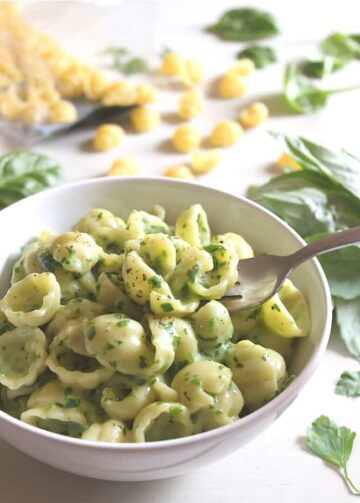 Macaroni cheese fritters - Easy Cheesy Vegetarian