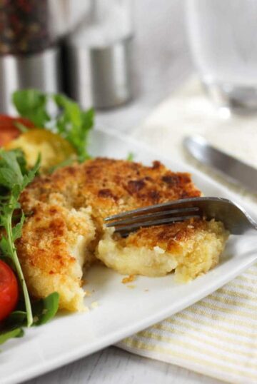 Homemade cheese and onion crisp bakes - Easy Cheesy Vegetarian