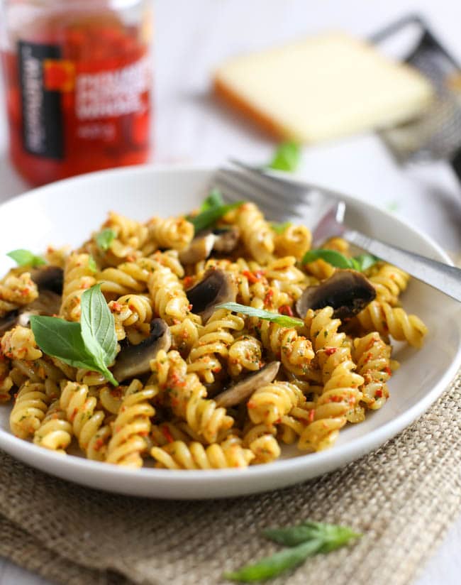 Spicy Peppadew pesto pasta - Easy Cheesy Vegetarian