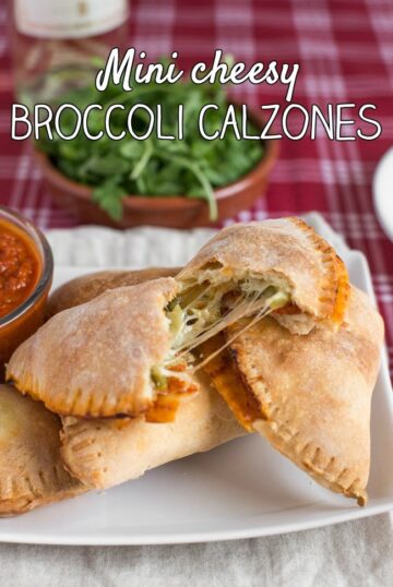 Mini cheesy broccoli calzones - Easy Cheesy Vegetarian