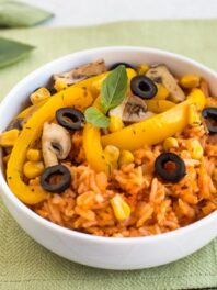 Pizza rice bowls – Easy Cheesy Vegetarian