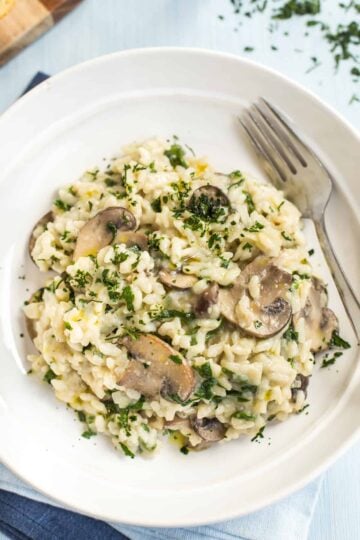 How to Make an Easy Risotto (in any flavour!) - Easy Cheesy Vegetarian
