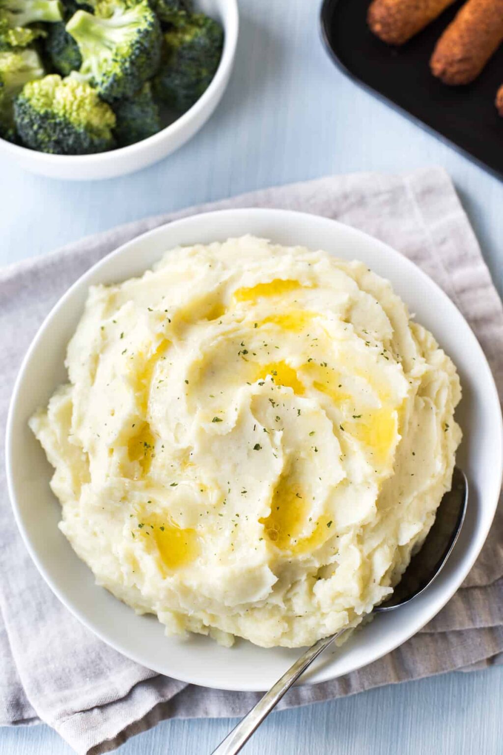 How to Make Perfect Mashed Potatoes - Easy Cheesy Vegetarian