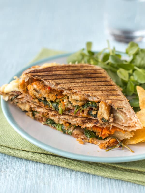 TikTok Tortilla Hack (with 10 New Filling Ideas!) – Easy Cheesy Vegetarian