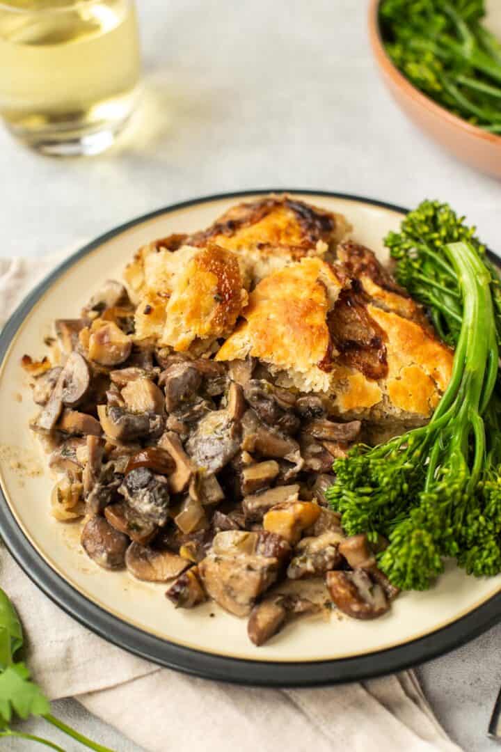 Creamy Mushroom Pie with Chestnuts (and Easy Suet Crust) - Easy Cheesy ...